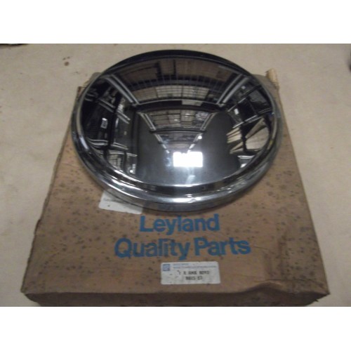 Morris Leyland Hub Cap AMK8093 - Ex-Military Surplus Parts